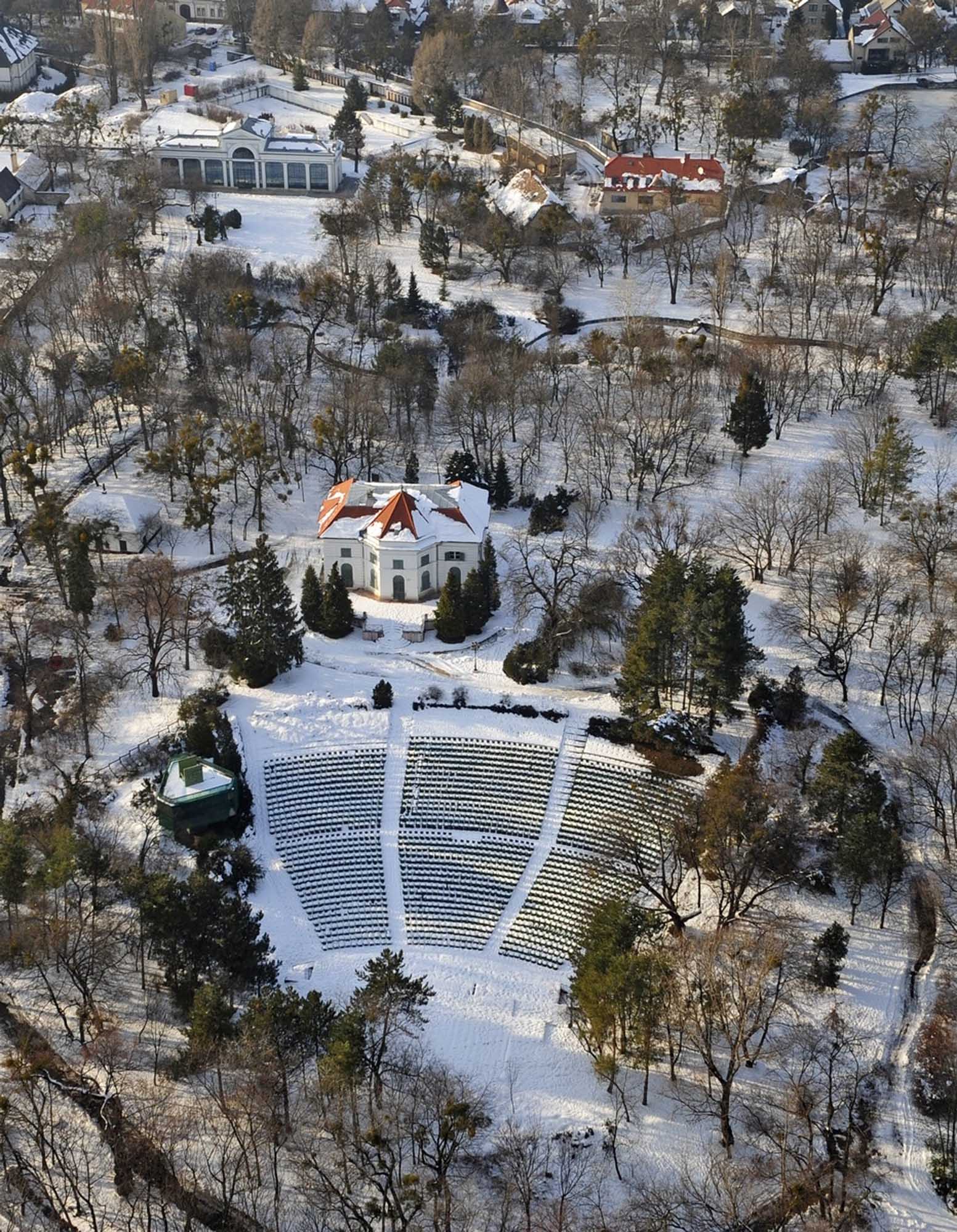 Tata - Angolkert - XYZ DESIGN LABOR